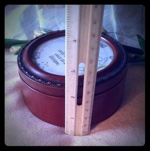 Vintage | Accents | Vintage Round Wooden Hinged Photo Trinket Box ...